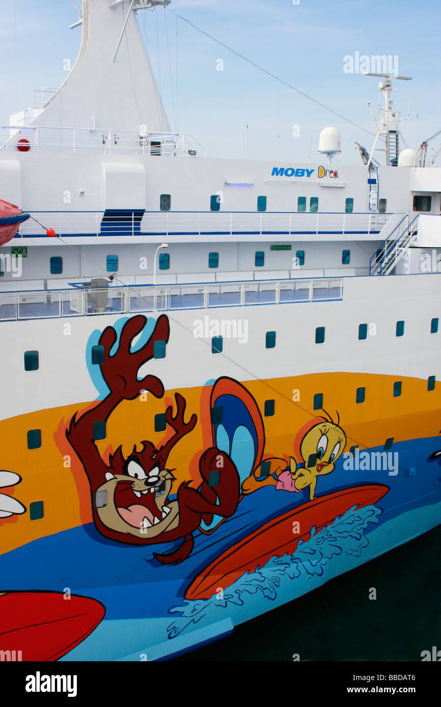 Vividly colorful Warner Brothers cartoon characters decorate the Moby ...