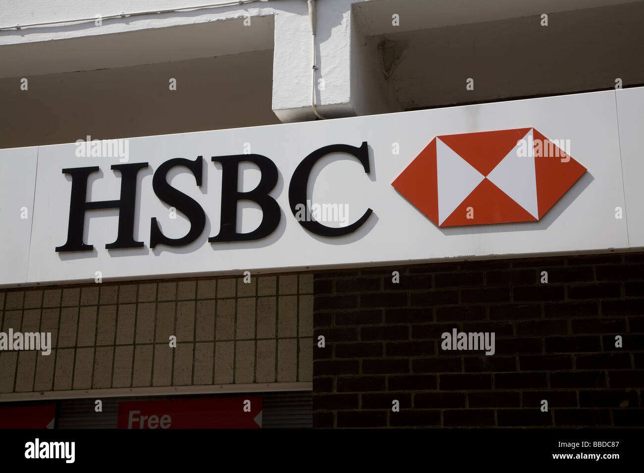 Hsbc signage hi-res stock photography and images - Alamy