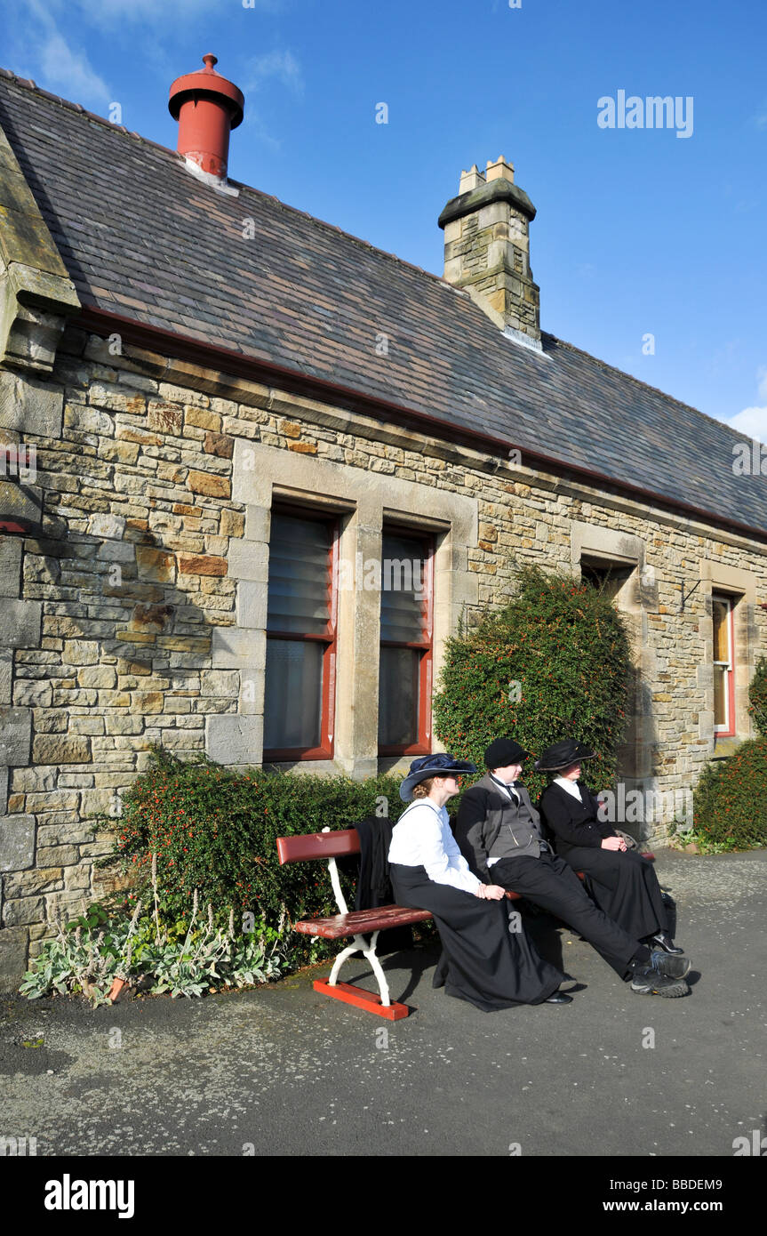 English people hi-res stock photography and images - Alamy