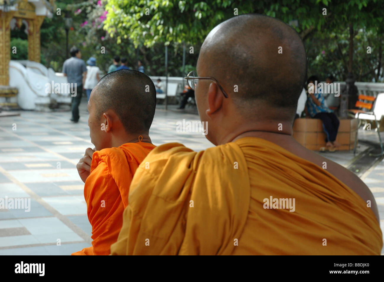 two buddhist monks from behind Stock Photo - Alamy