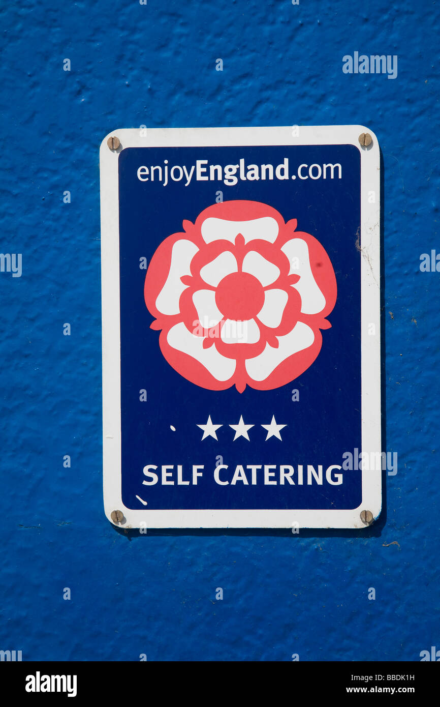 Catering sign hi-res stock photography and images - Alamy
