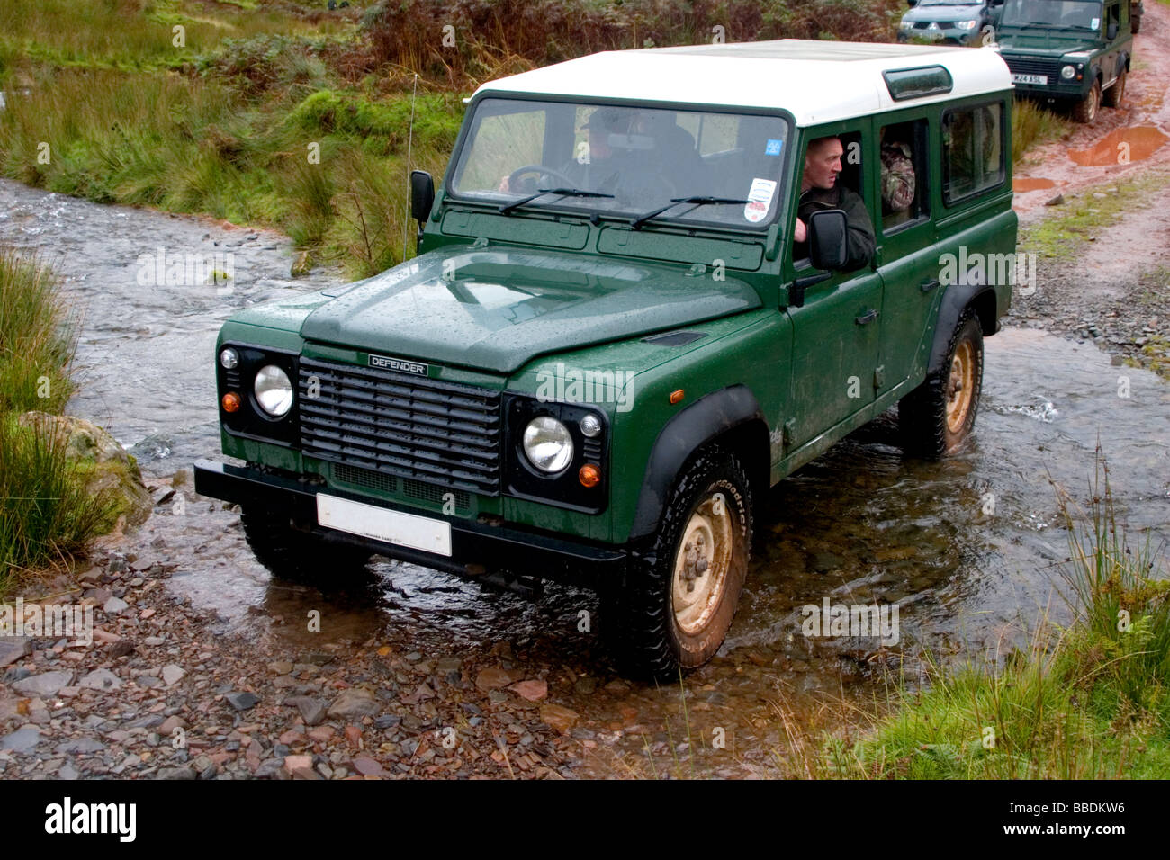 Hunting Land Rover Sport