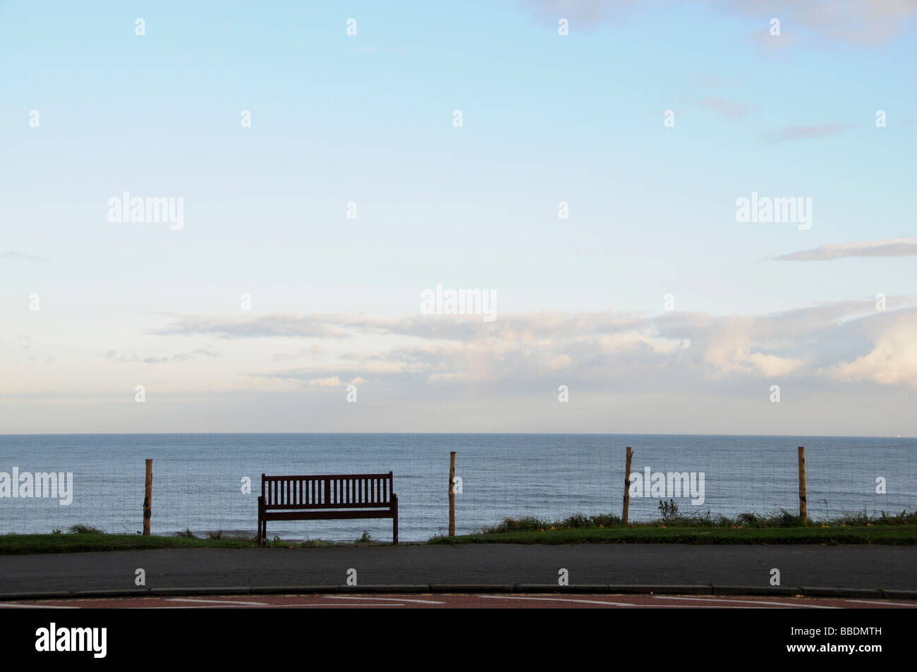 Bench sea view hi-res stock photography and images - Alamy