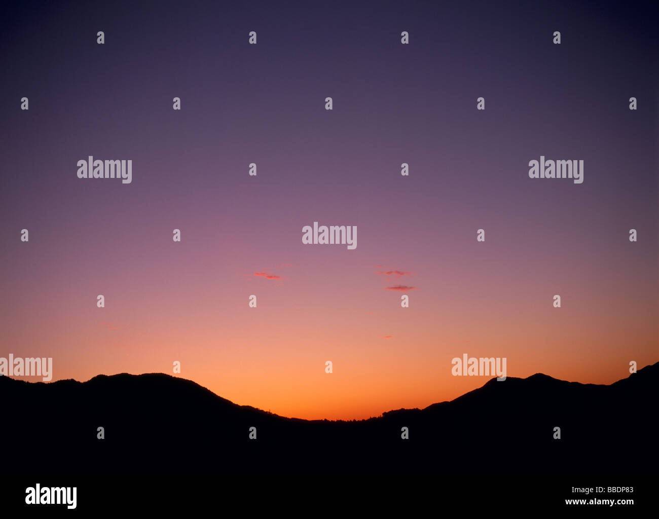 Horizontal glow hi-res stock photography and images - Alamy