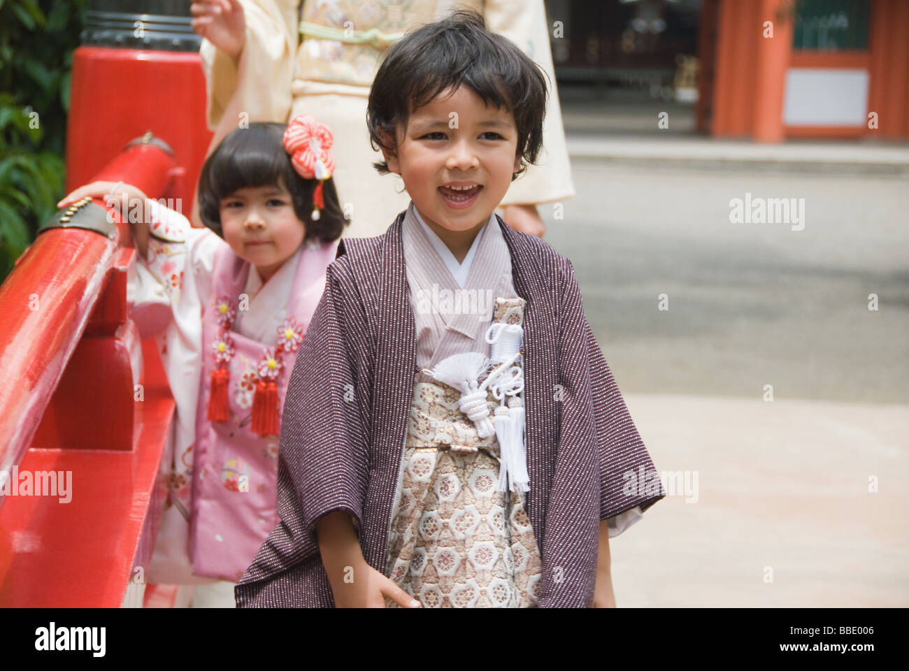 Japanese siblings together hi-res stock photography and images - Alamy