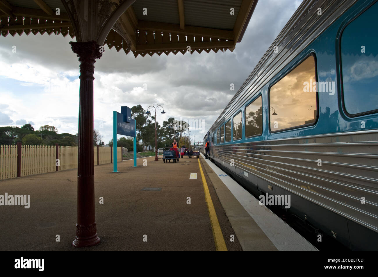 Link pass hi-res stock photography and images - Alamy