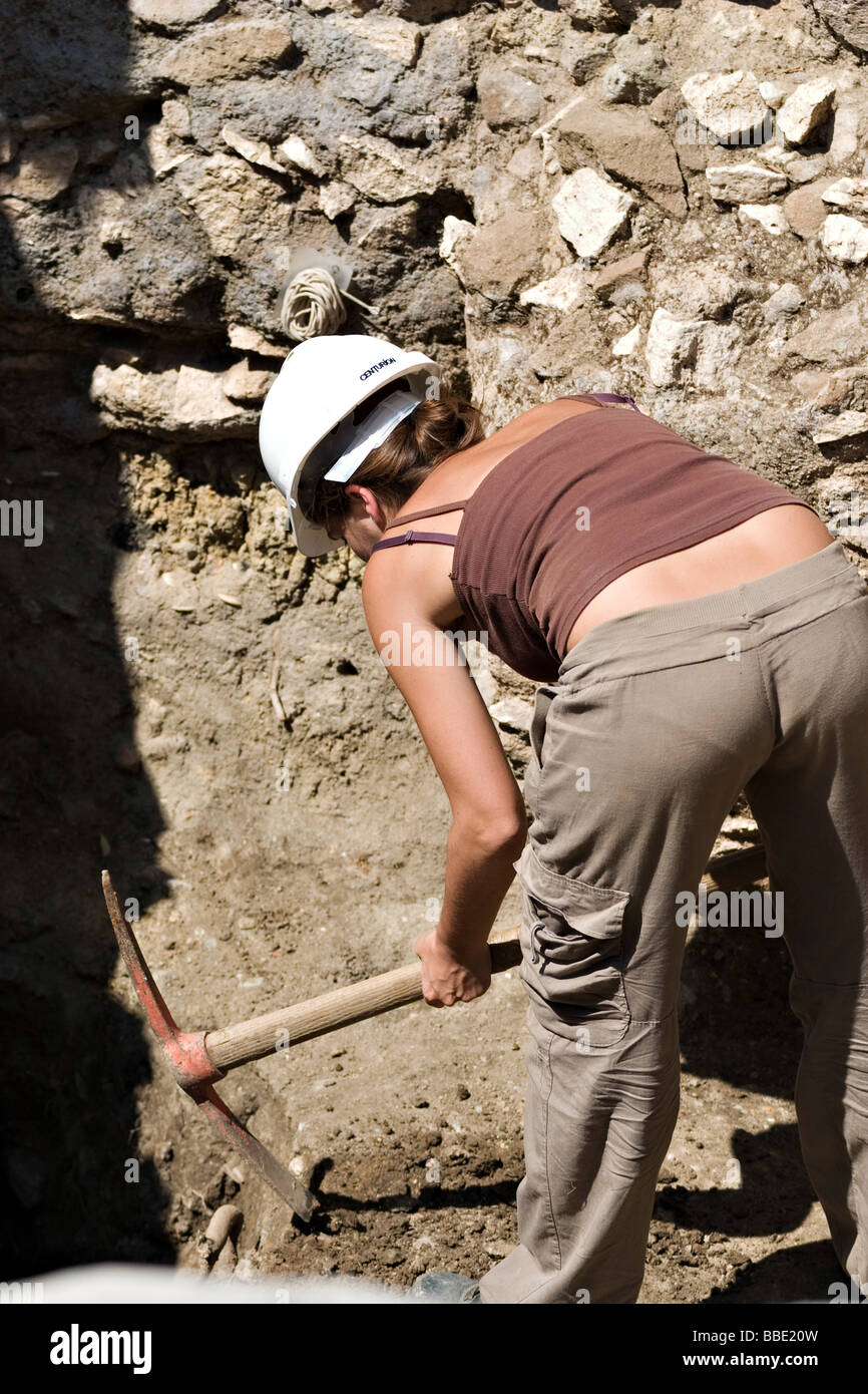 Archaeologists Forum Rome Stock Photo - Alamy