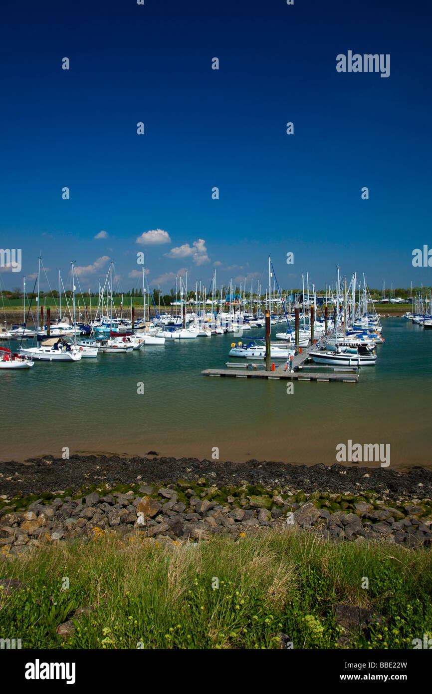 Burnham-on-Crouch Yacht Harbour Stock Photo - Alamy