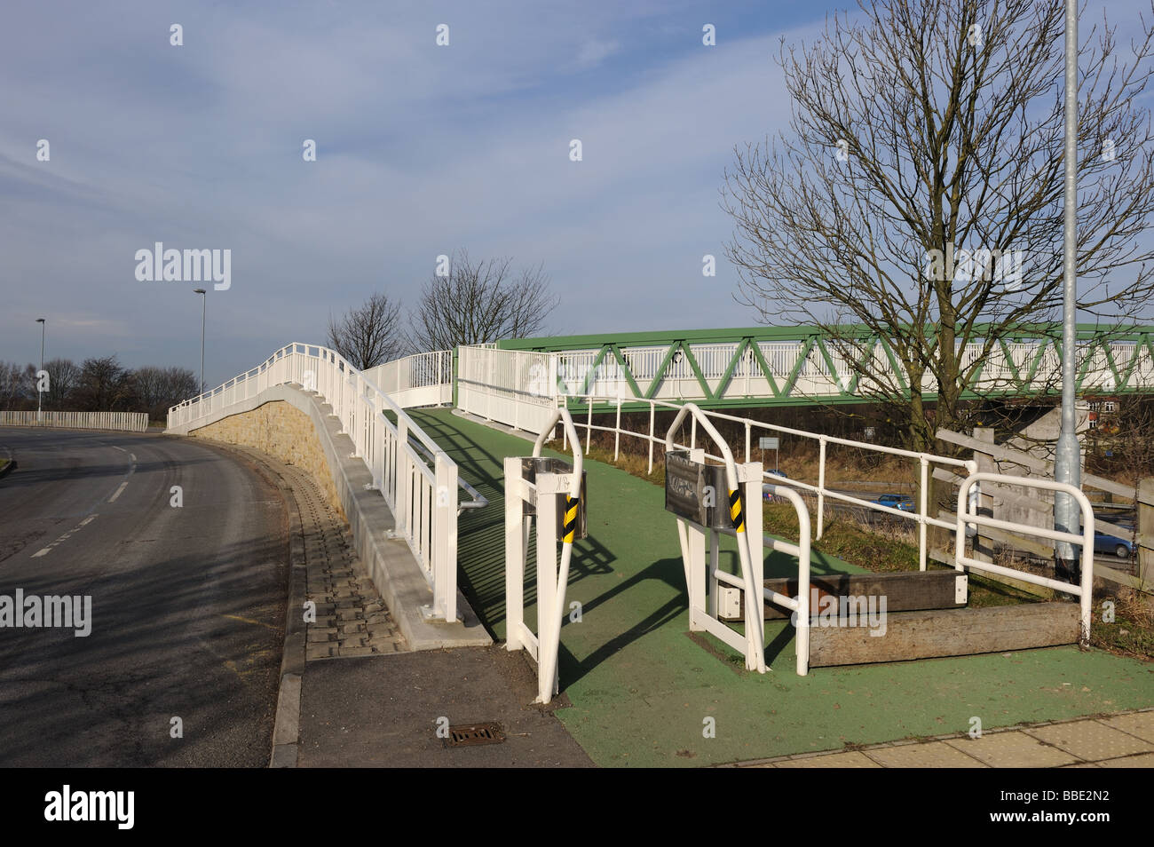 Footbridge motorway hi-res stock photography and images - Alamy