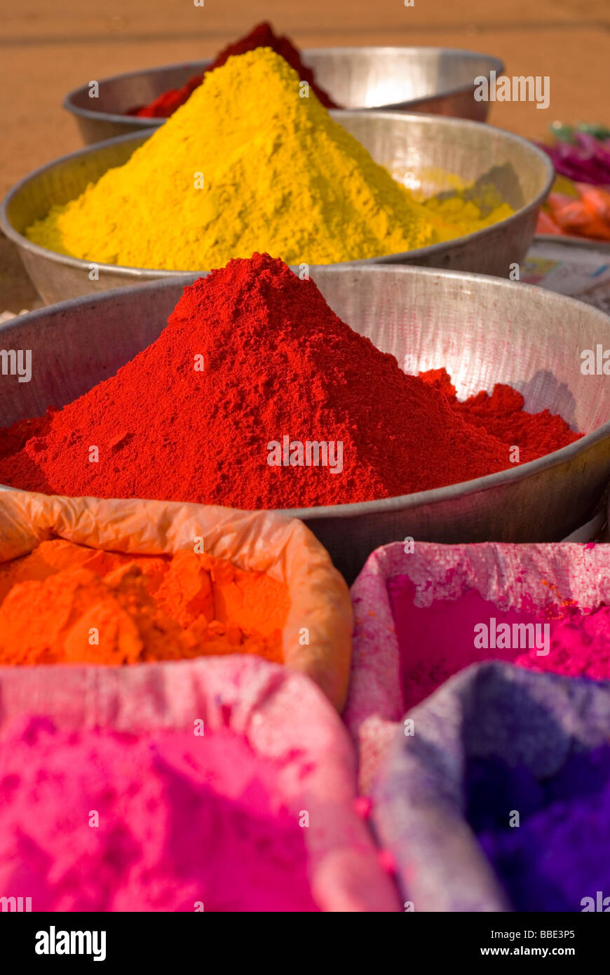 Indian color powder - lal Stock Photo - Alamy