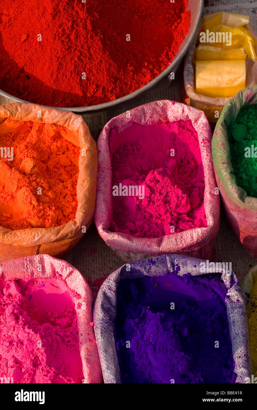 Indian color powder - lal Stock Photo - Alamy