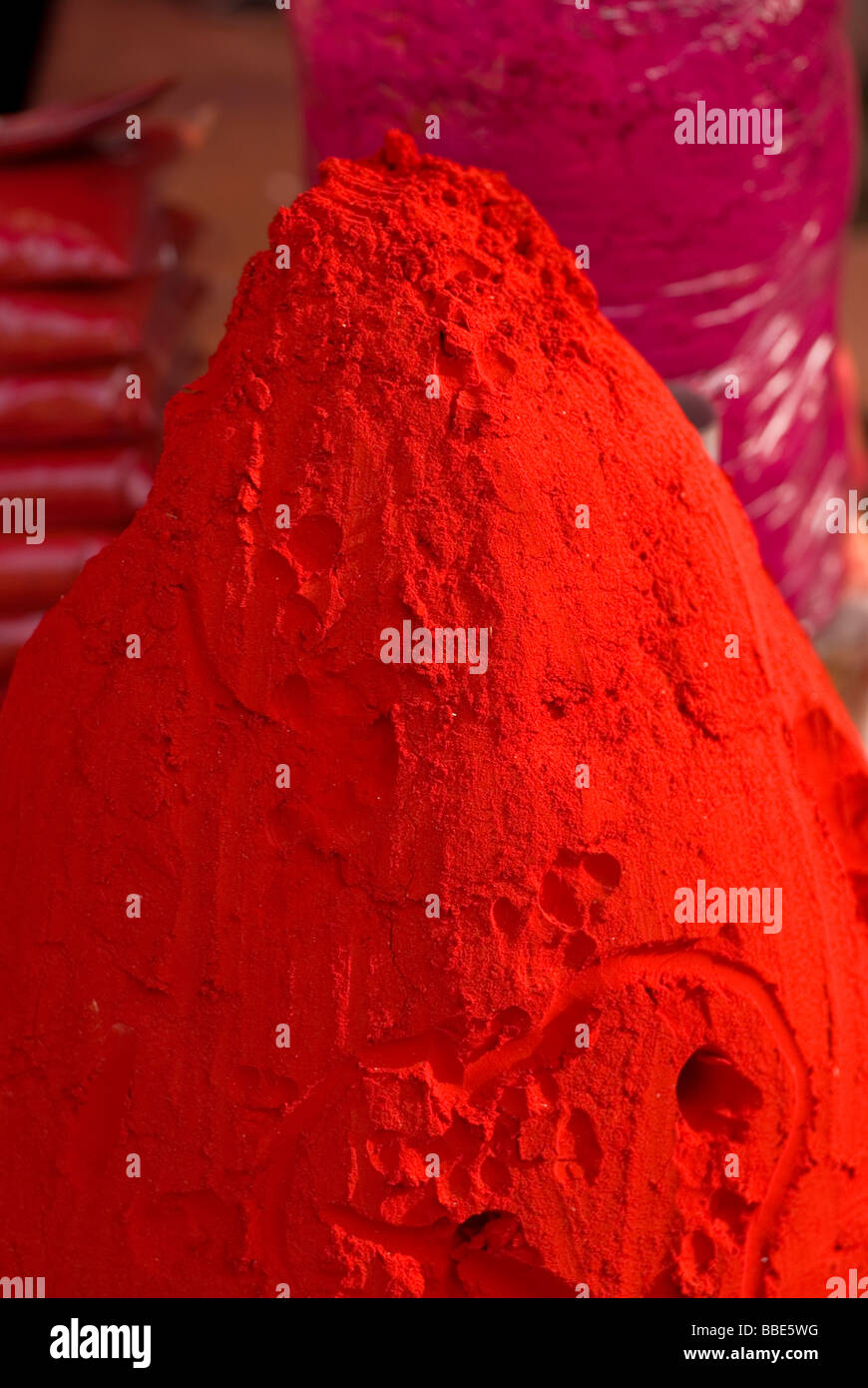 Indian color powder - lal Stock Photo - Alamy