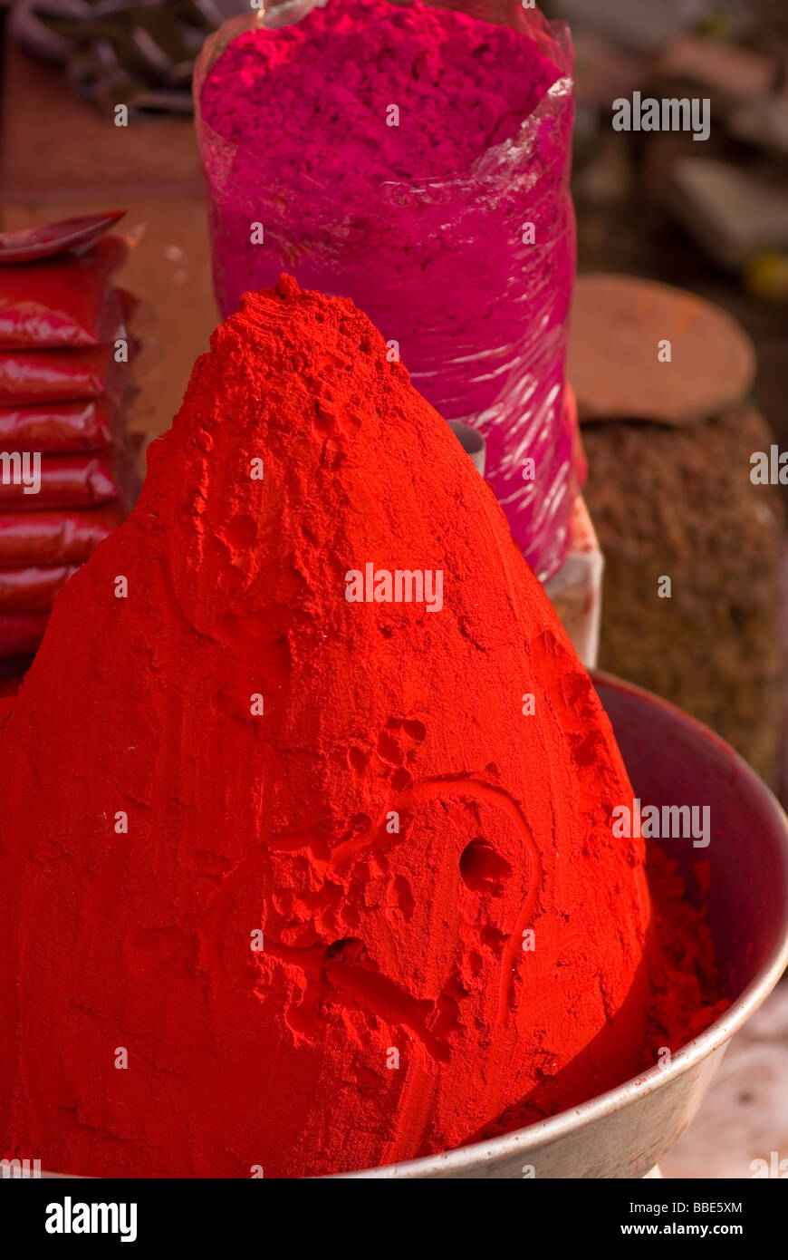 Indian color powder - lal Stock Photo - Alamy