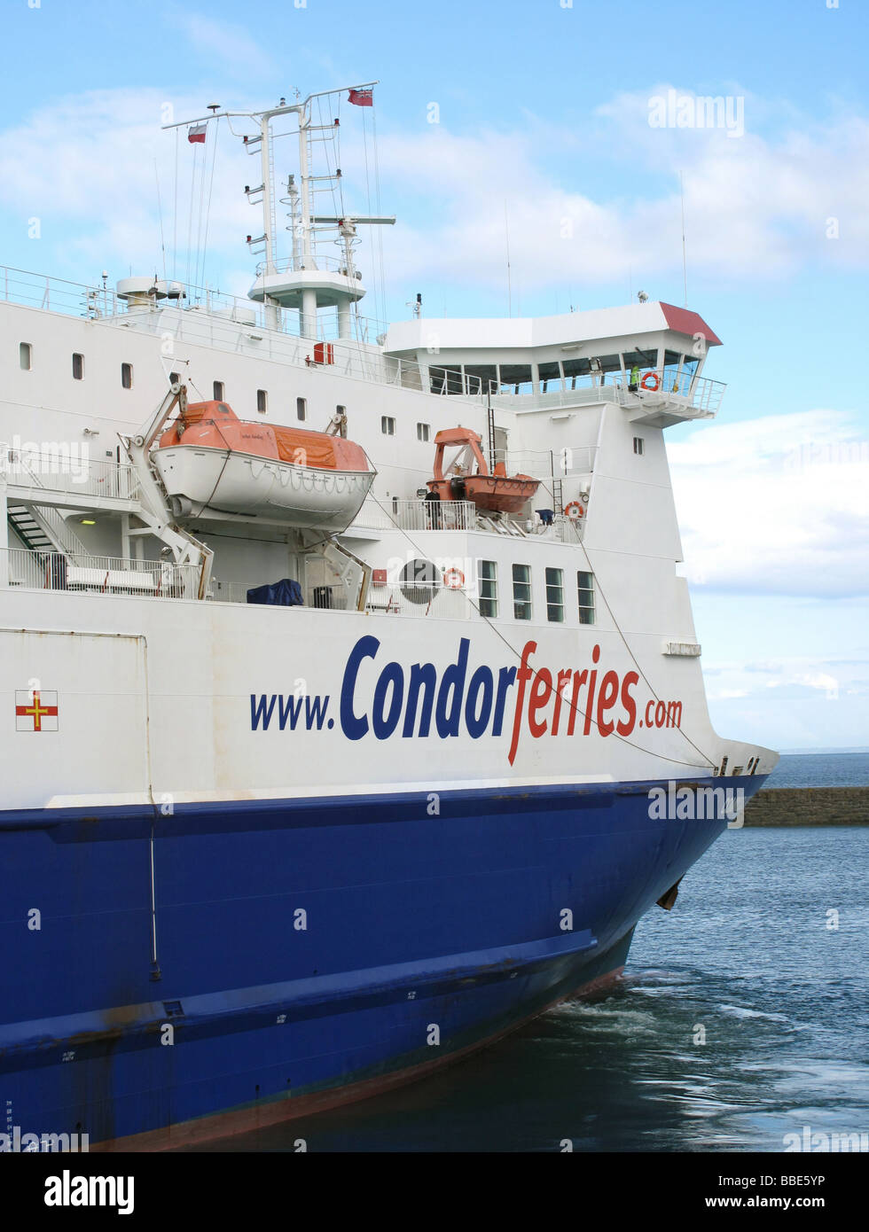 Container port control room hi-res stock photography and images - Alamy