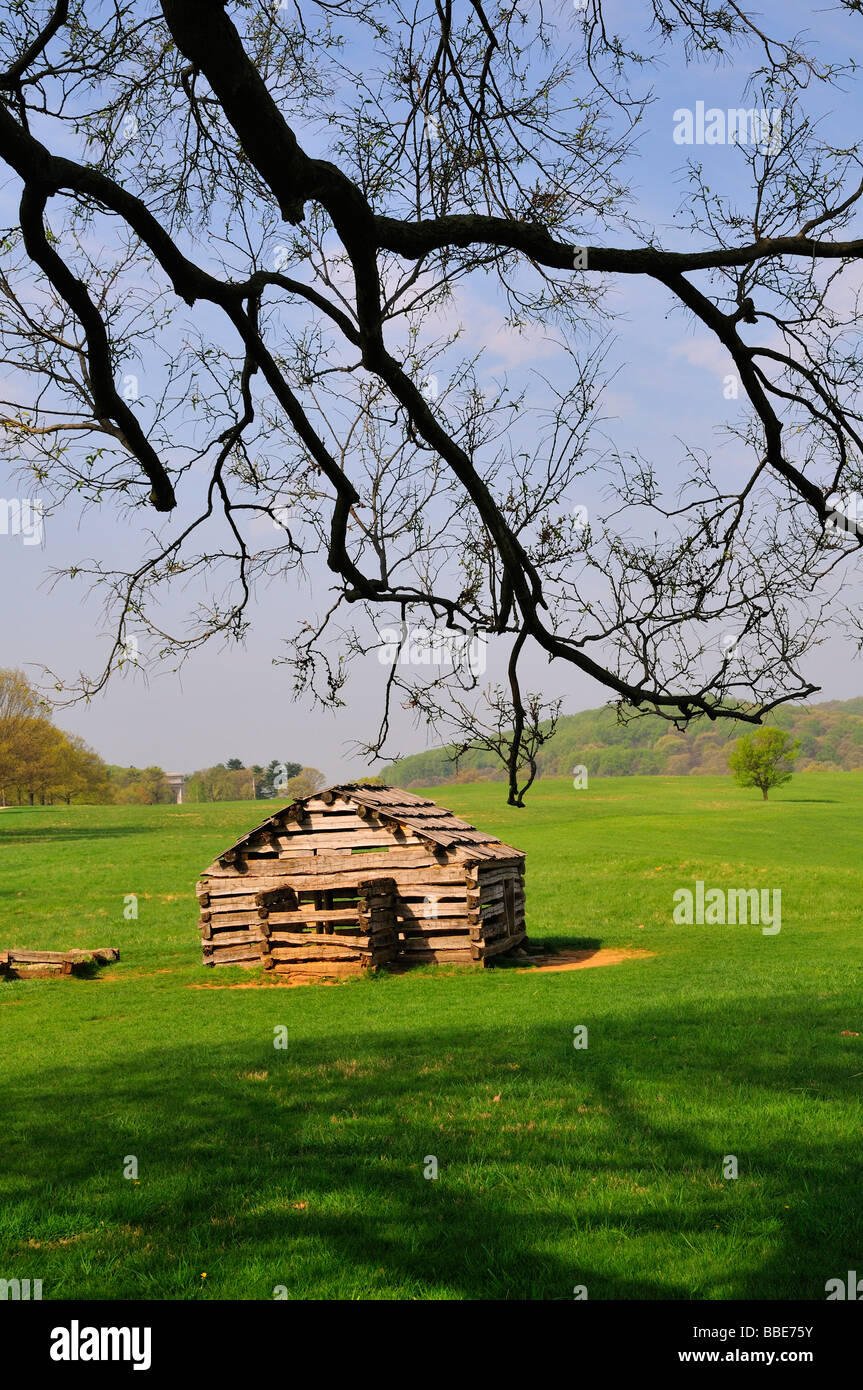 Log hut hi-res stock photography and images - Alamy