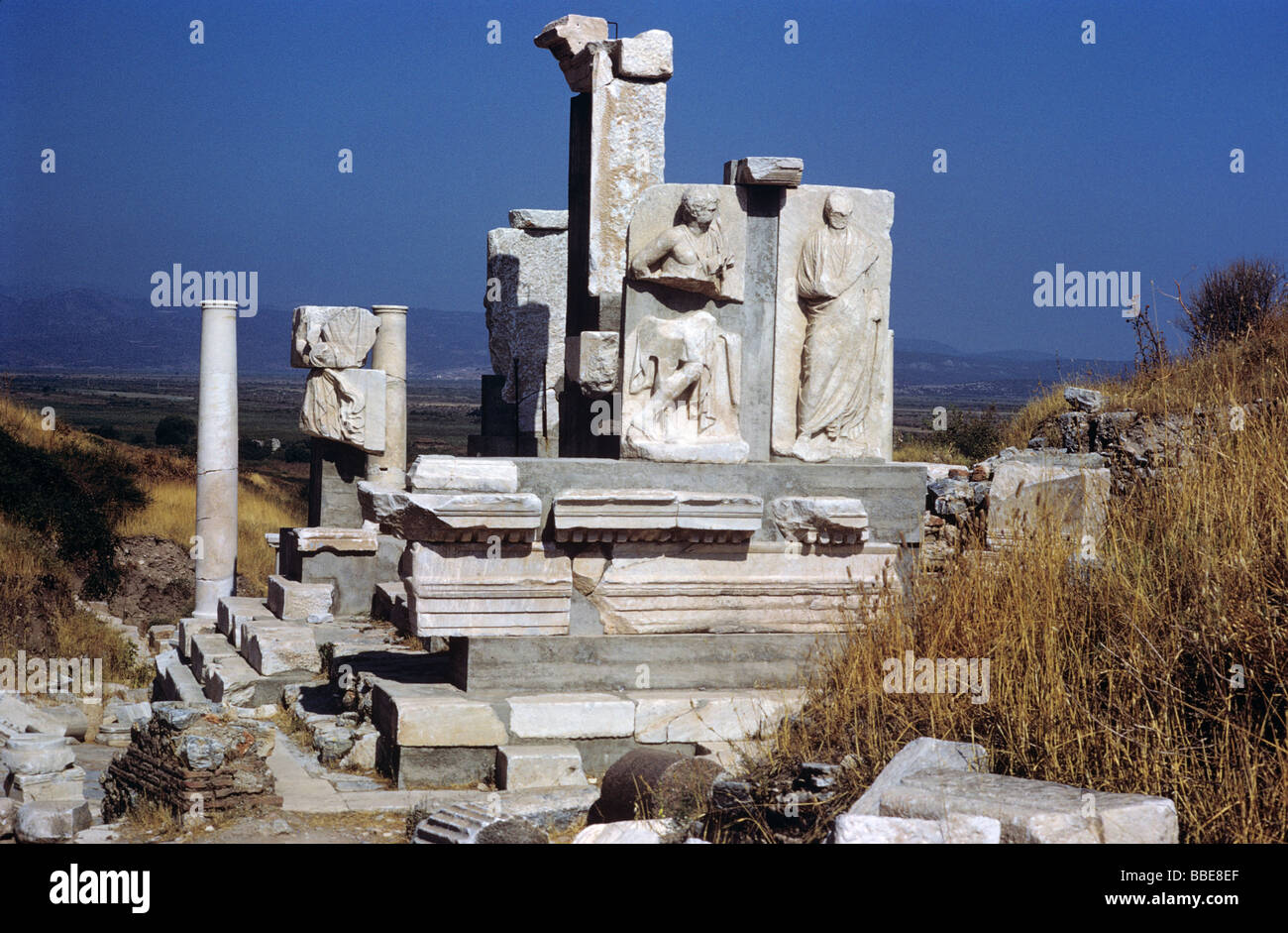 Mausoleum of Menon Efes Turkey 680829 025 Stock Photo - Alamy