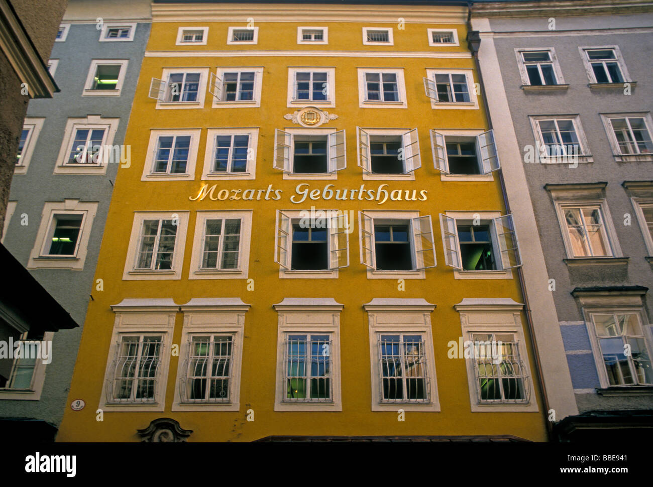 Wolfgang amadeus mozart building hi-res stock photography and images ...
