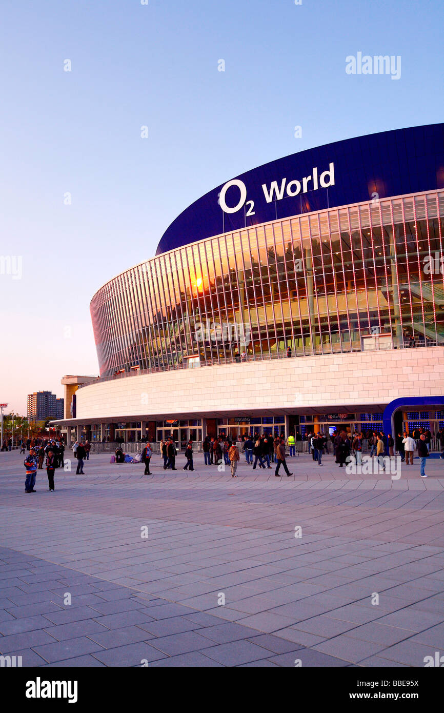 O2 world arena in berlin hi-res stock photography and images - Alamy