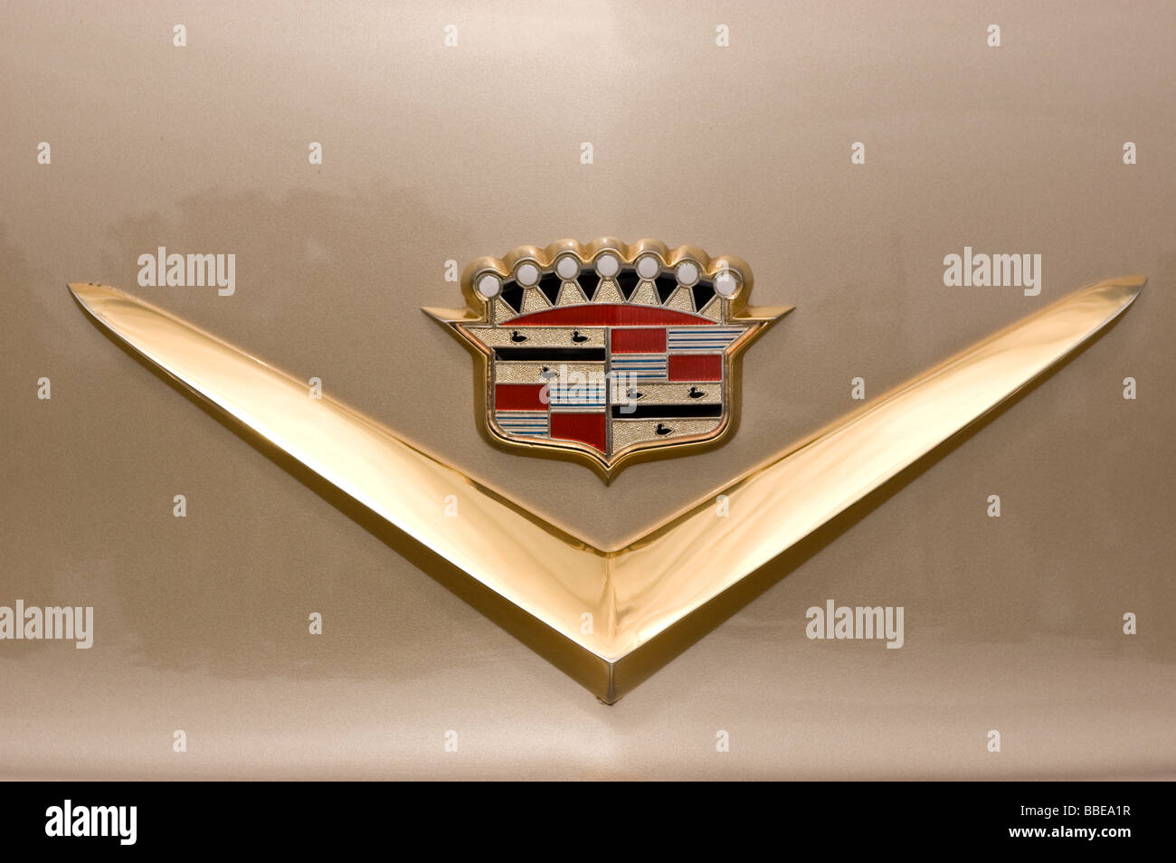 The Cadillac ensigna on the hood of a car at the Muckenthaler Museum ...