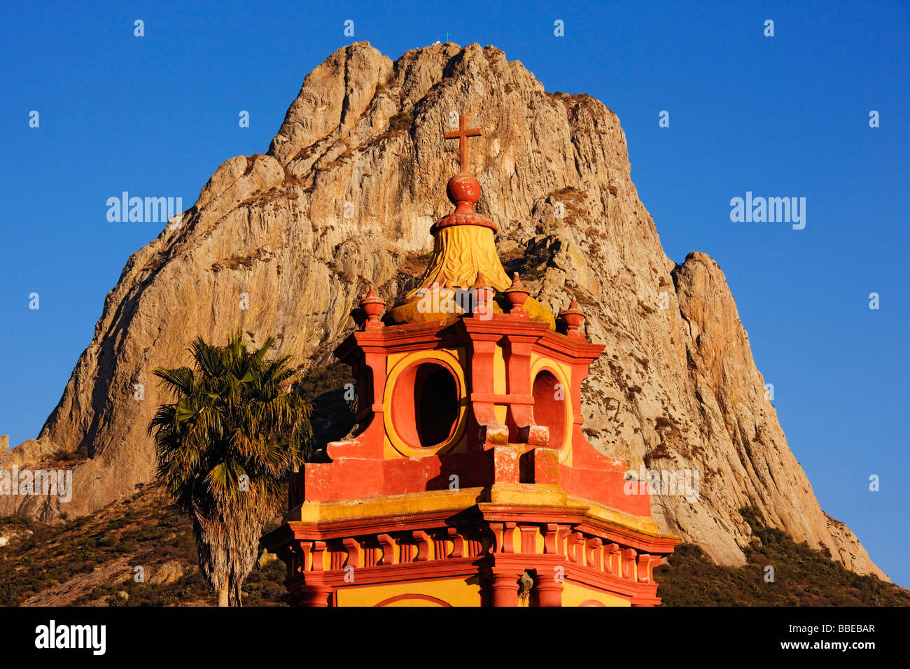 Church of San Sebastian, Bernal, Queretaro, Mexico Stock Photo - Alamy