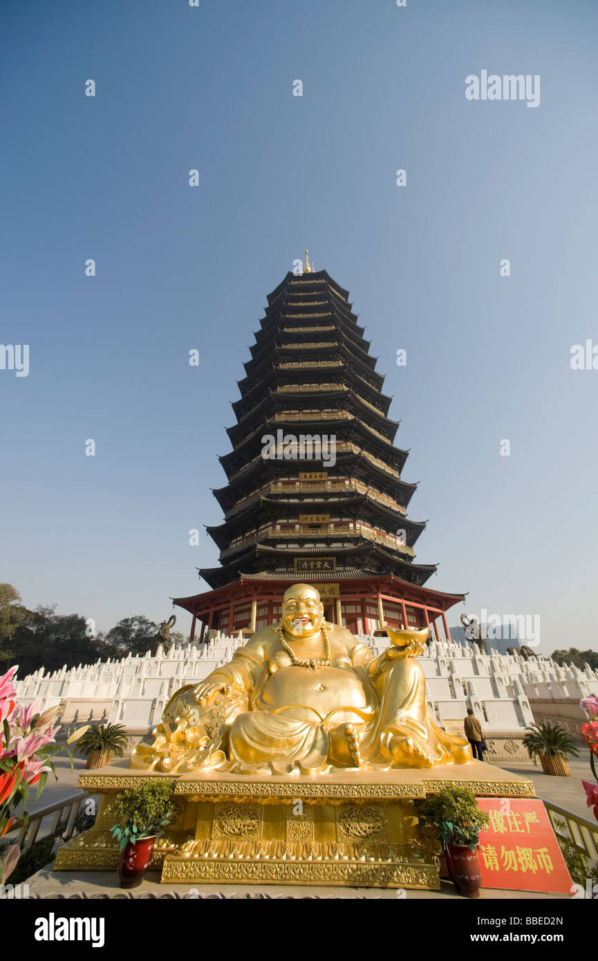Tianning Temple, Changzhou, China Stock Photo - Alamy