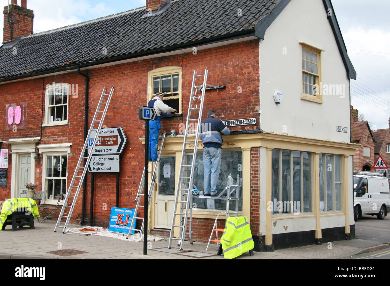 Uk small town coner shop refurbish refurbishment makeover hi-res stock ...