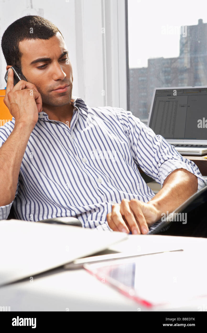 Frustrated Office Worker Phone High Resolution Stock Photography and ...