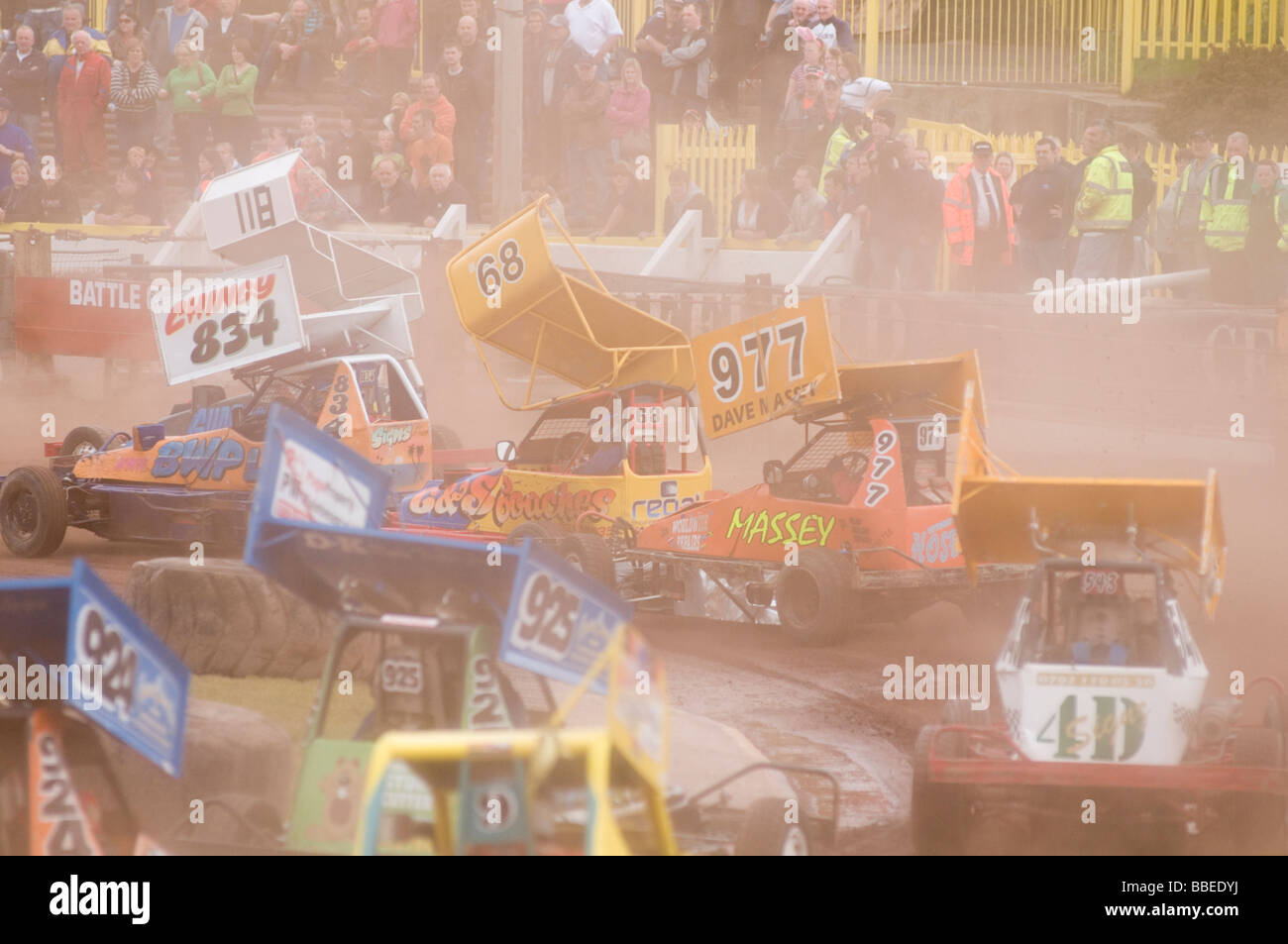 stock car racing race racer racers car cars wings f2 formula 2 short ...