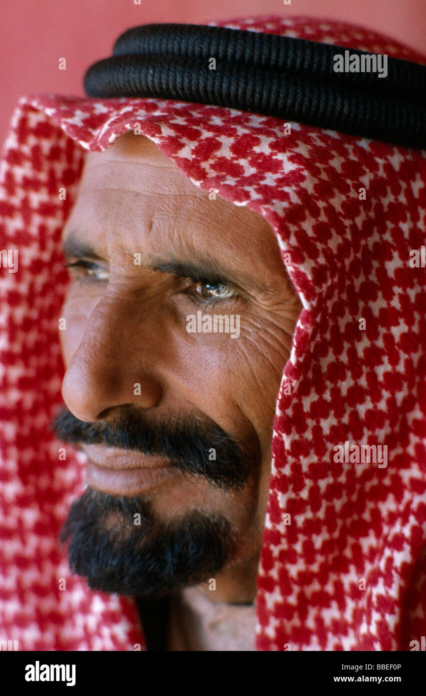 QATAR Middle East Gulf State portrait of bearded Bedouin Man Stock ...