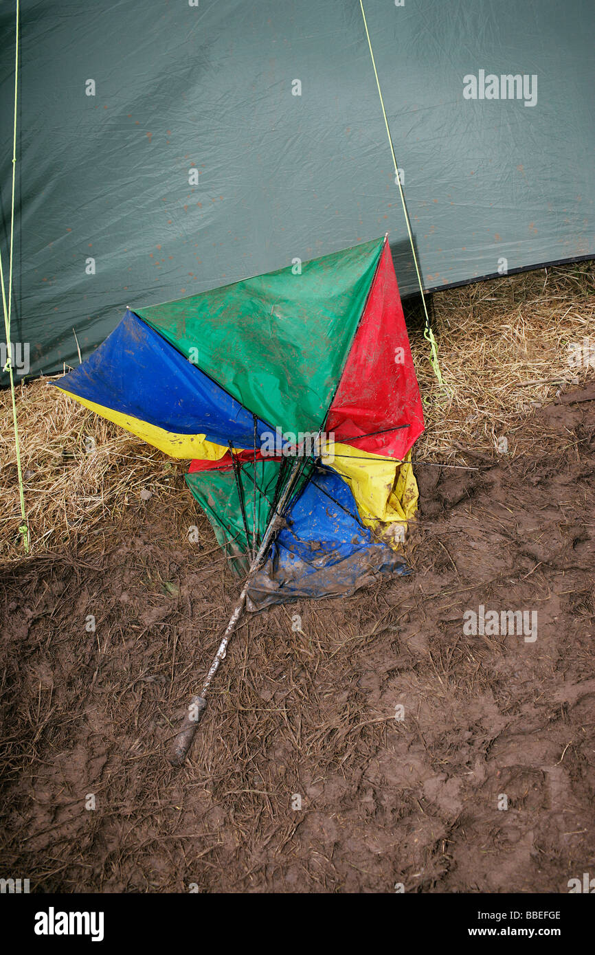 Damaged Broken Umbrella High Resolution Stock Photography and Images ...