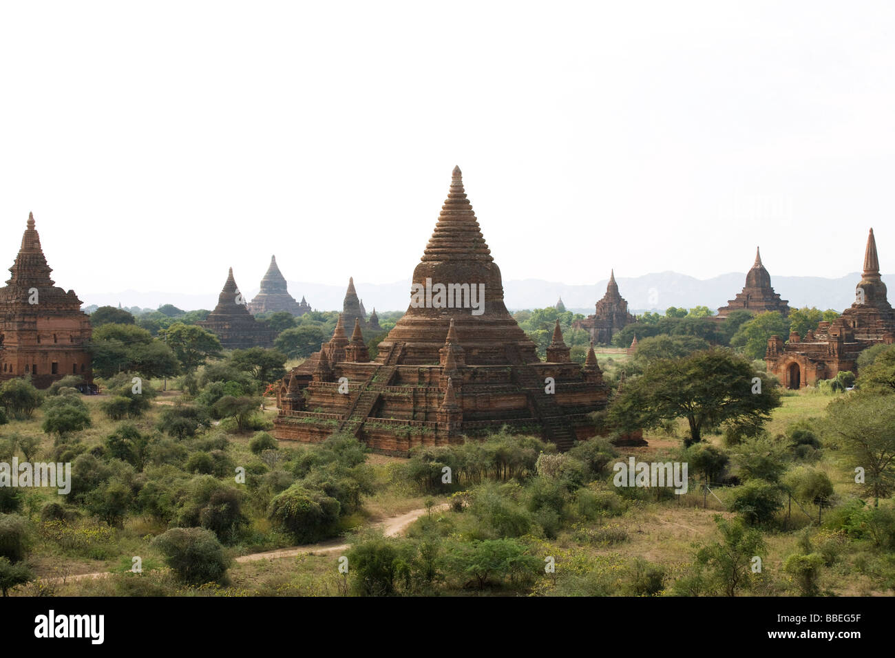 Pathway Path Structure High Resolution Stock Photography and Images - Alamy