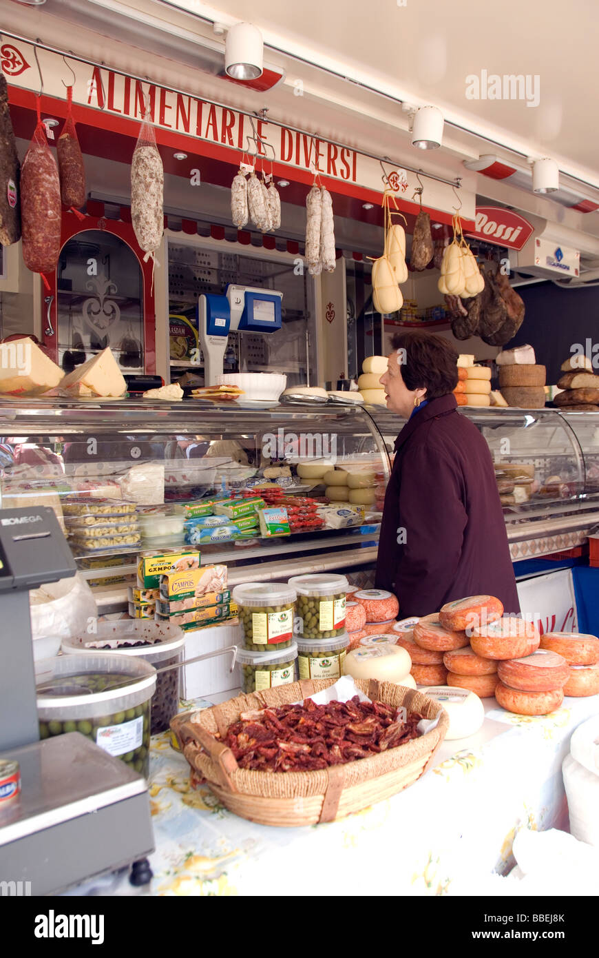 Italian market meat hi-res stock photography and images - Alamy