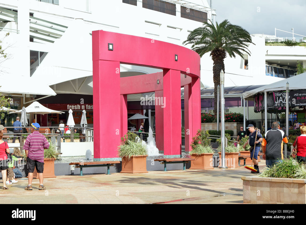 Water feature in mall with architectural design Stock Photo - Alamy