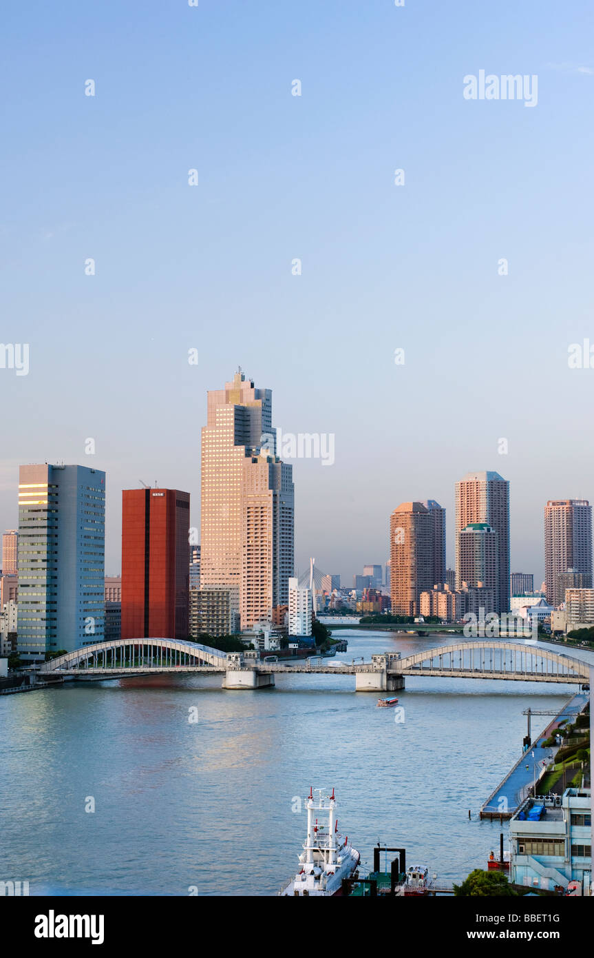 Kachidoki Bridge over the Sumida River, Tokyo, Japan Stock Photo - Alamy