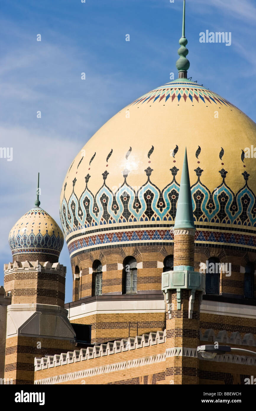 Colorful Mosque in Milwaukee Stock Photo - Alamy