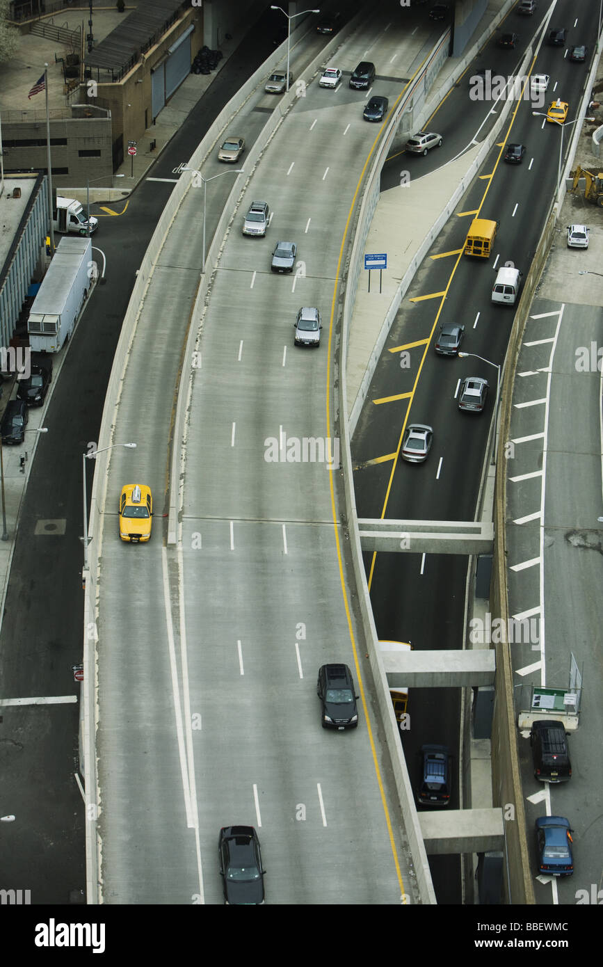 Busy city streets hi-res stock photography and images - Alamy
