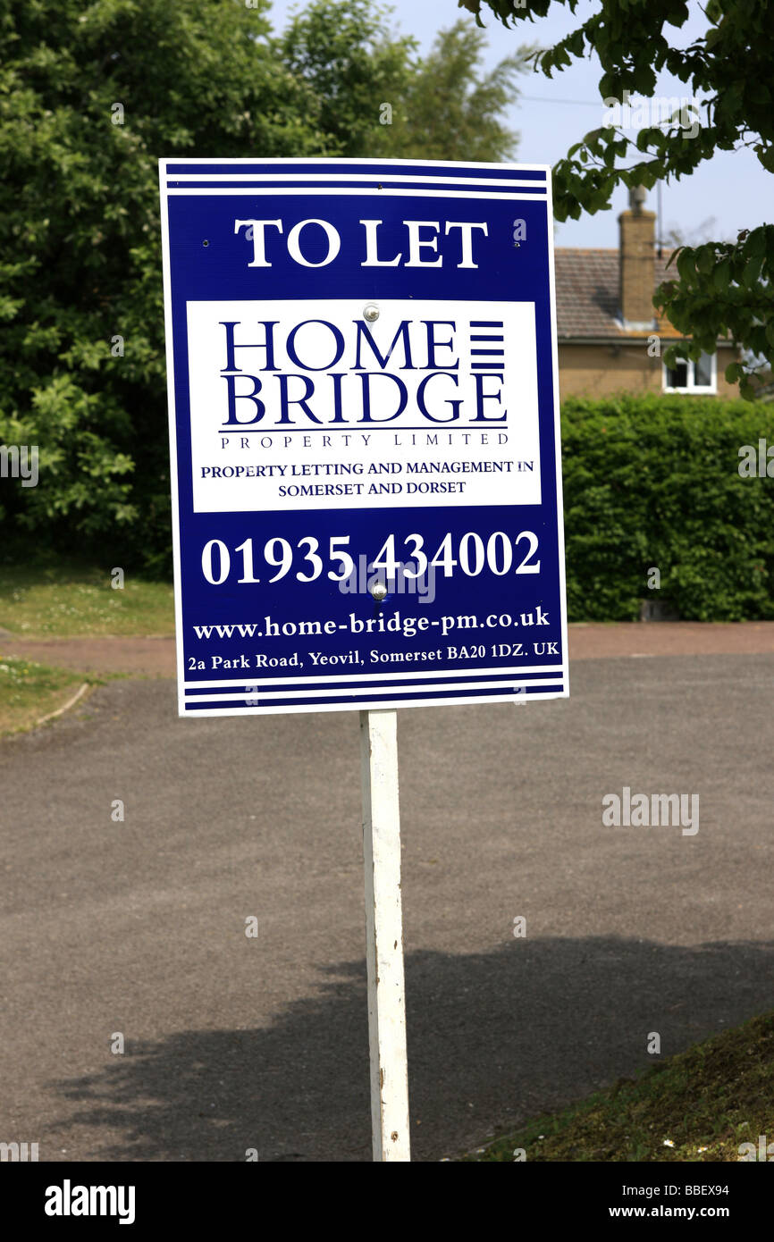 Home to let sign now replacing For sale signs as people cannot sell ...