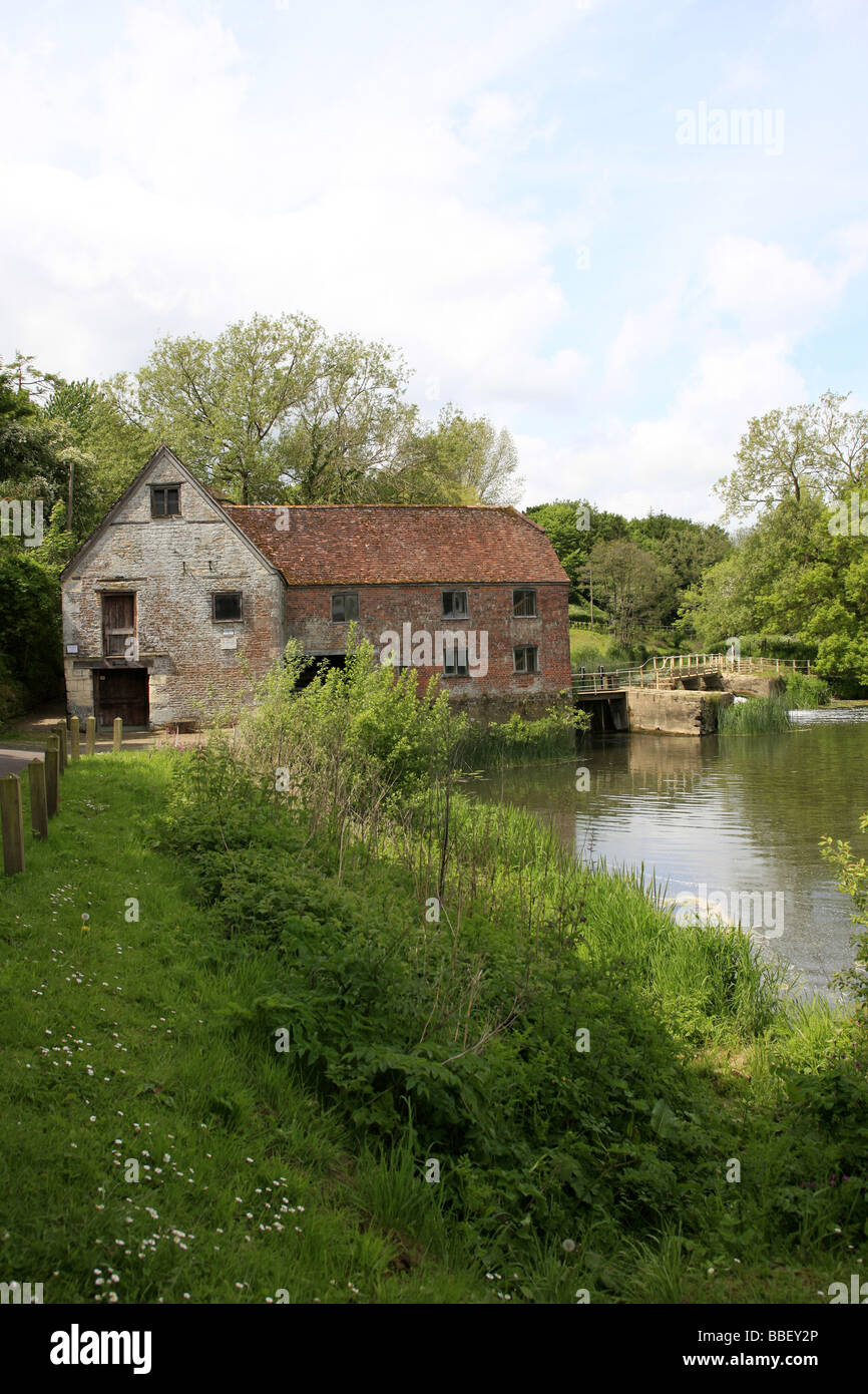Water newton watermill hi-res stock photography and images - Alamy
