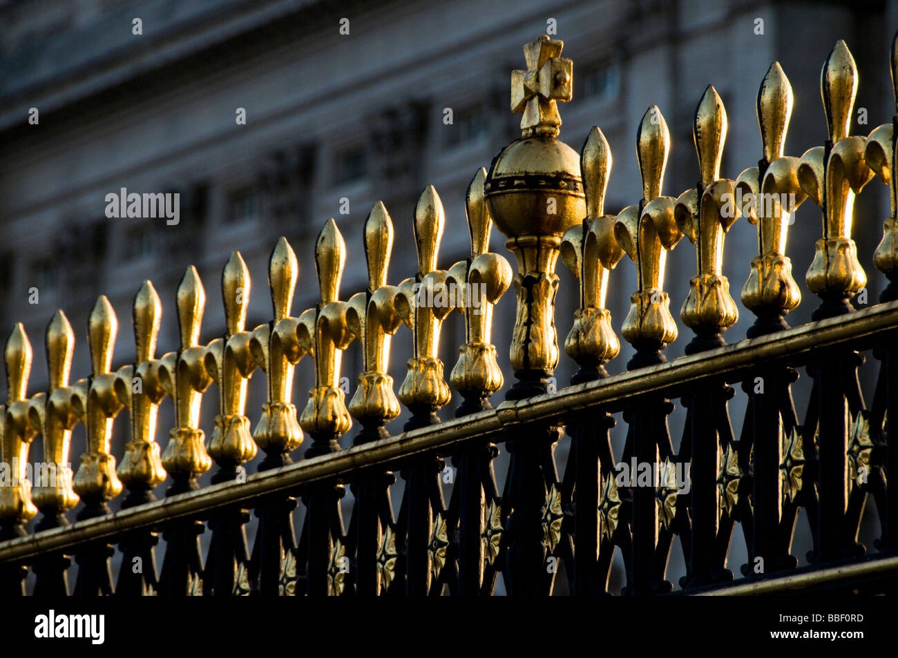 Closeup Details of Buckingham Palace Fence, London, UK Stock Photo - Alamy