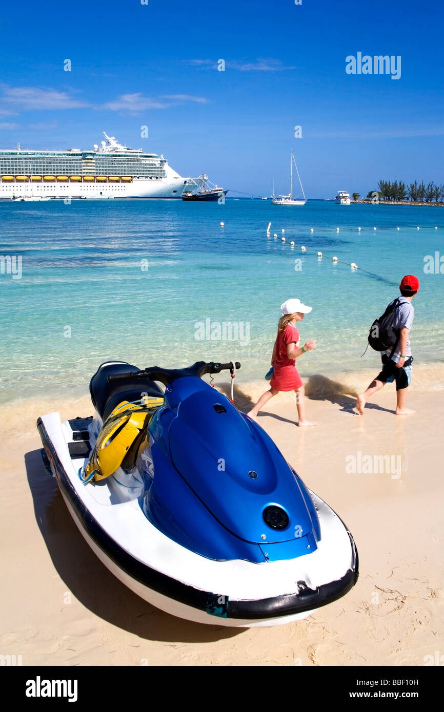 Turtle jet hi-res stock photography and images - Alamy