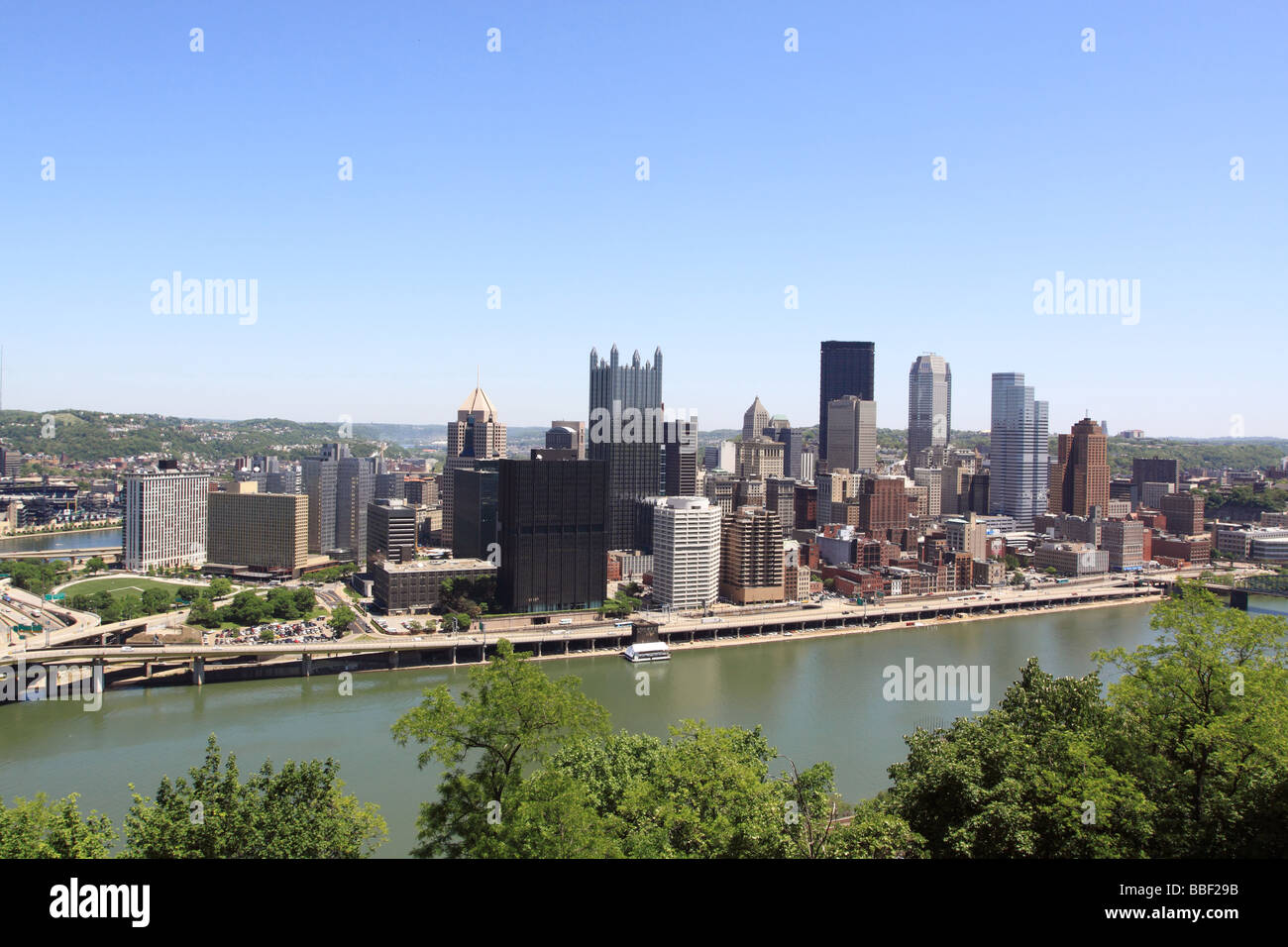 Pittsburgh Skyline on a Clear Blue Day Stock Photo - Alamy