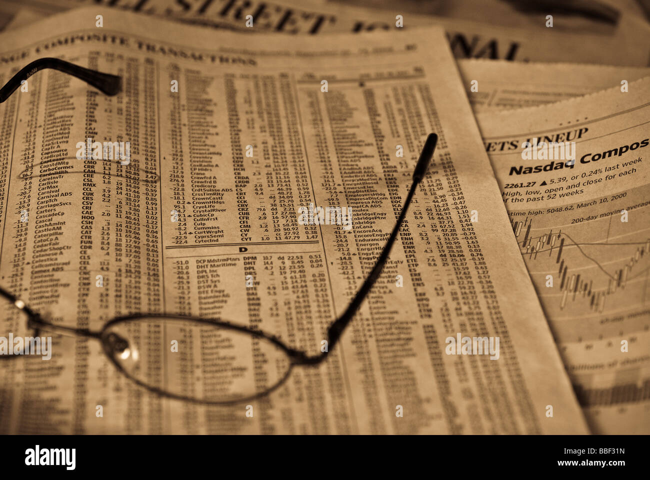 Newspaper financial figures hi-res stock photography and images - Alamy