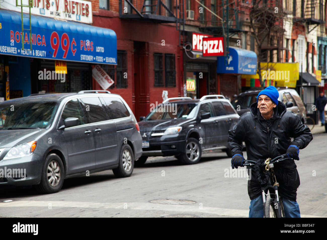 man on bike, street scene New York Stock Photo - Alamy