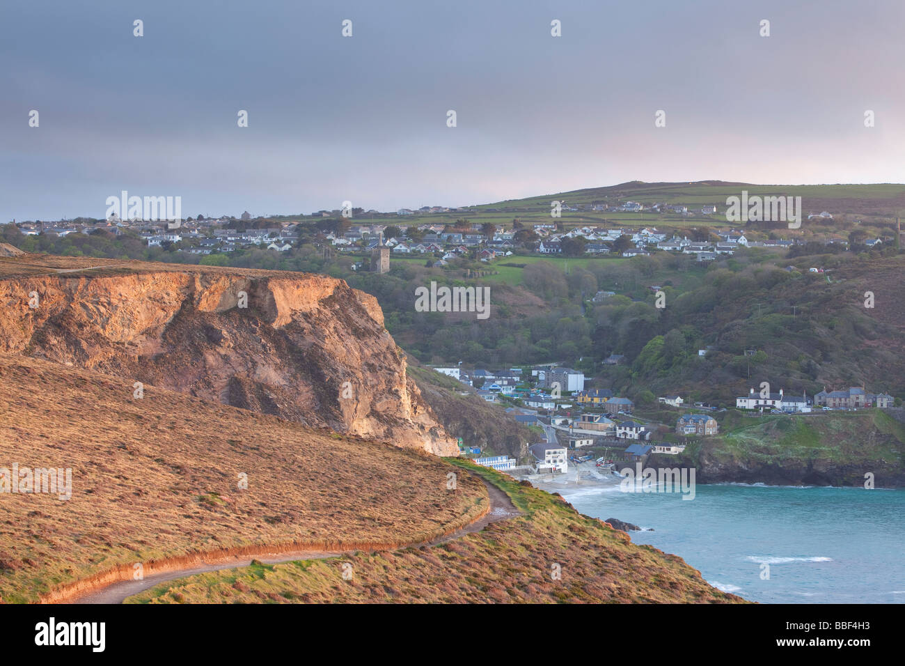 St agnes landscape hi-res stock photography and images - Alamy