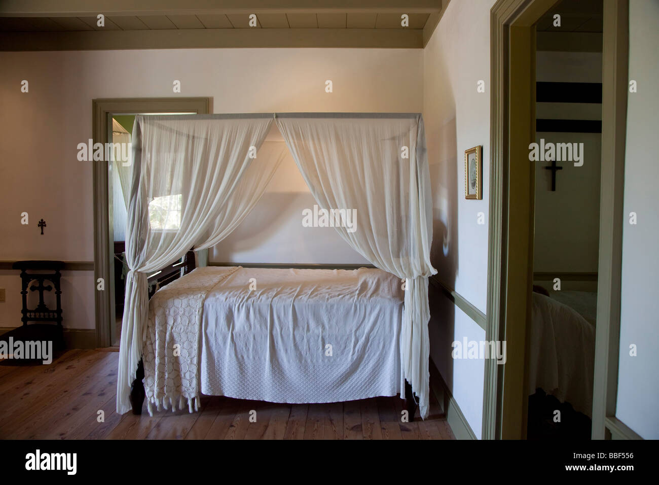 Laura christian hi-res stock photography and images - Alamy