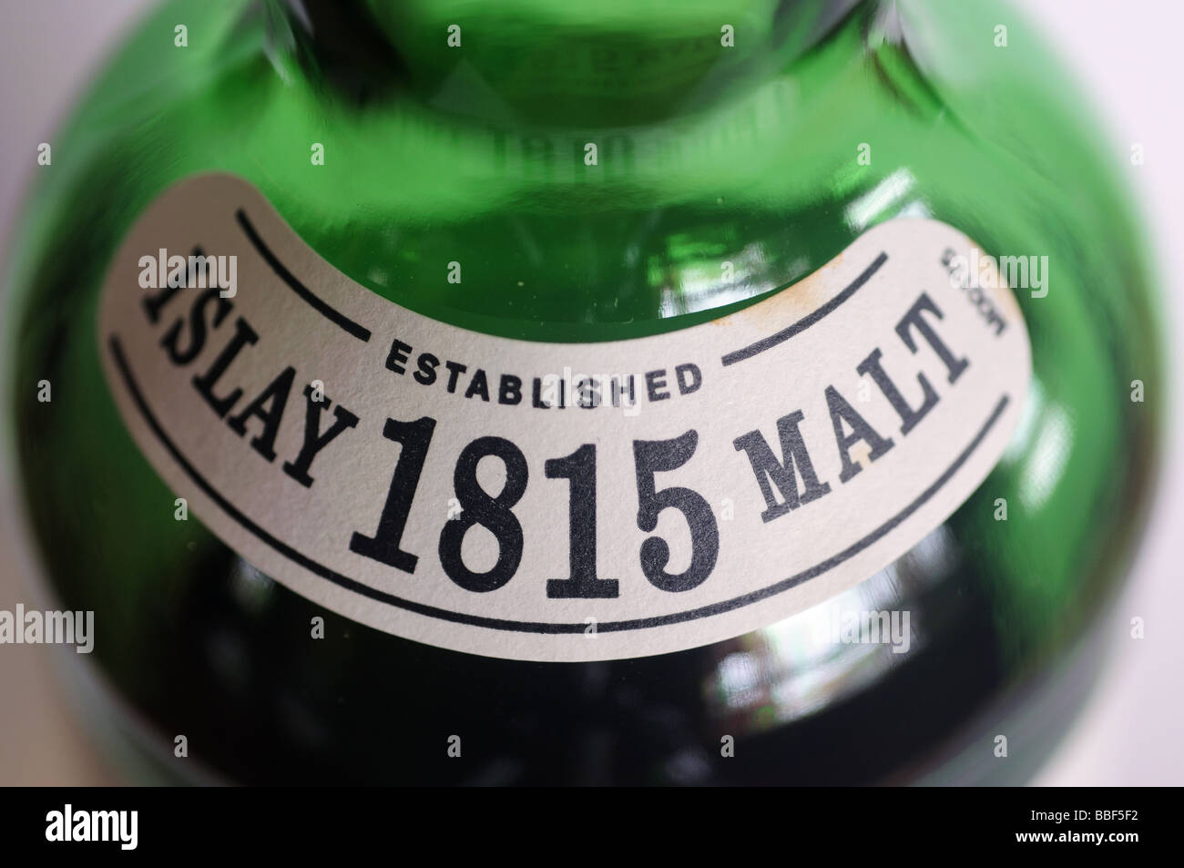 Bottle Of Malt Whisky High Resolution Stock Photography and Images - Alamy