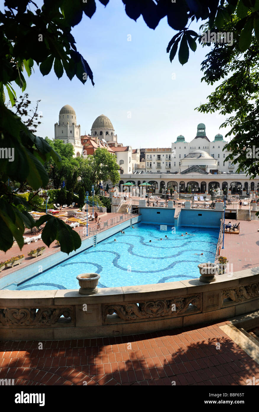 Roman baths in budapest hi-res stock photography and images - Alamy