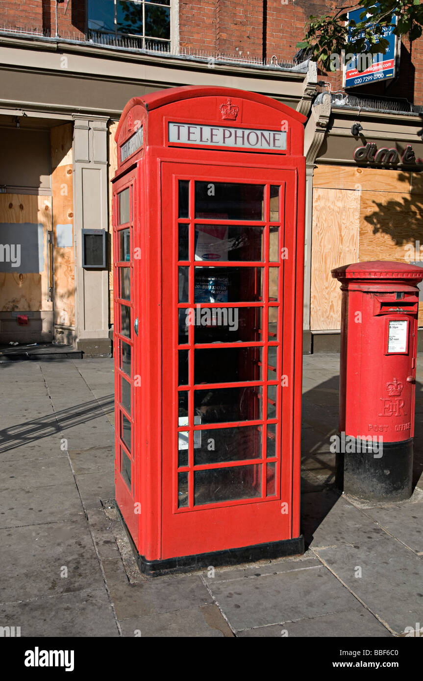 a red telephone box in nottingham Stock Photo - Alamy