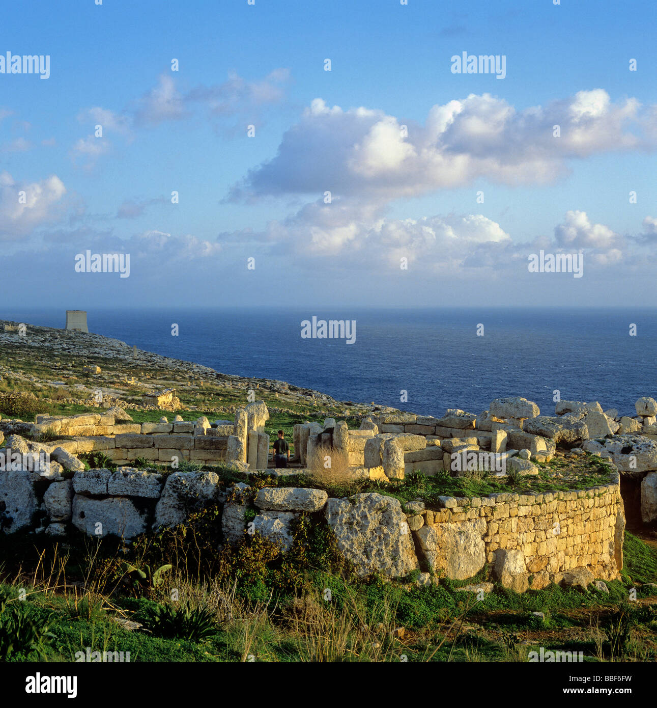 prehistoric and megalithic temple of mnajdra at evening malta Stock ...