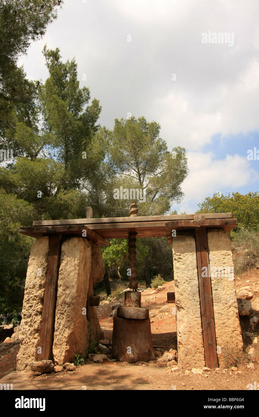 Ancient olive press hi-res stock photography and images - Alamy